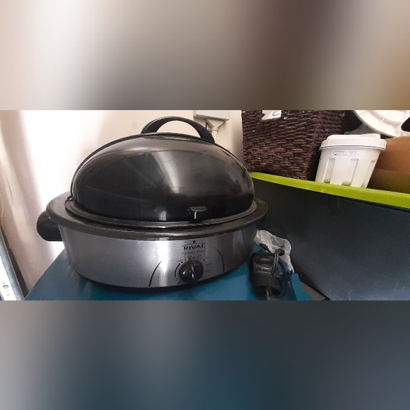 Rival | Kitchen | Rival Buffet Tray | Poshmark